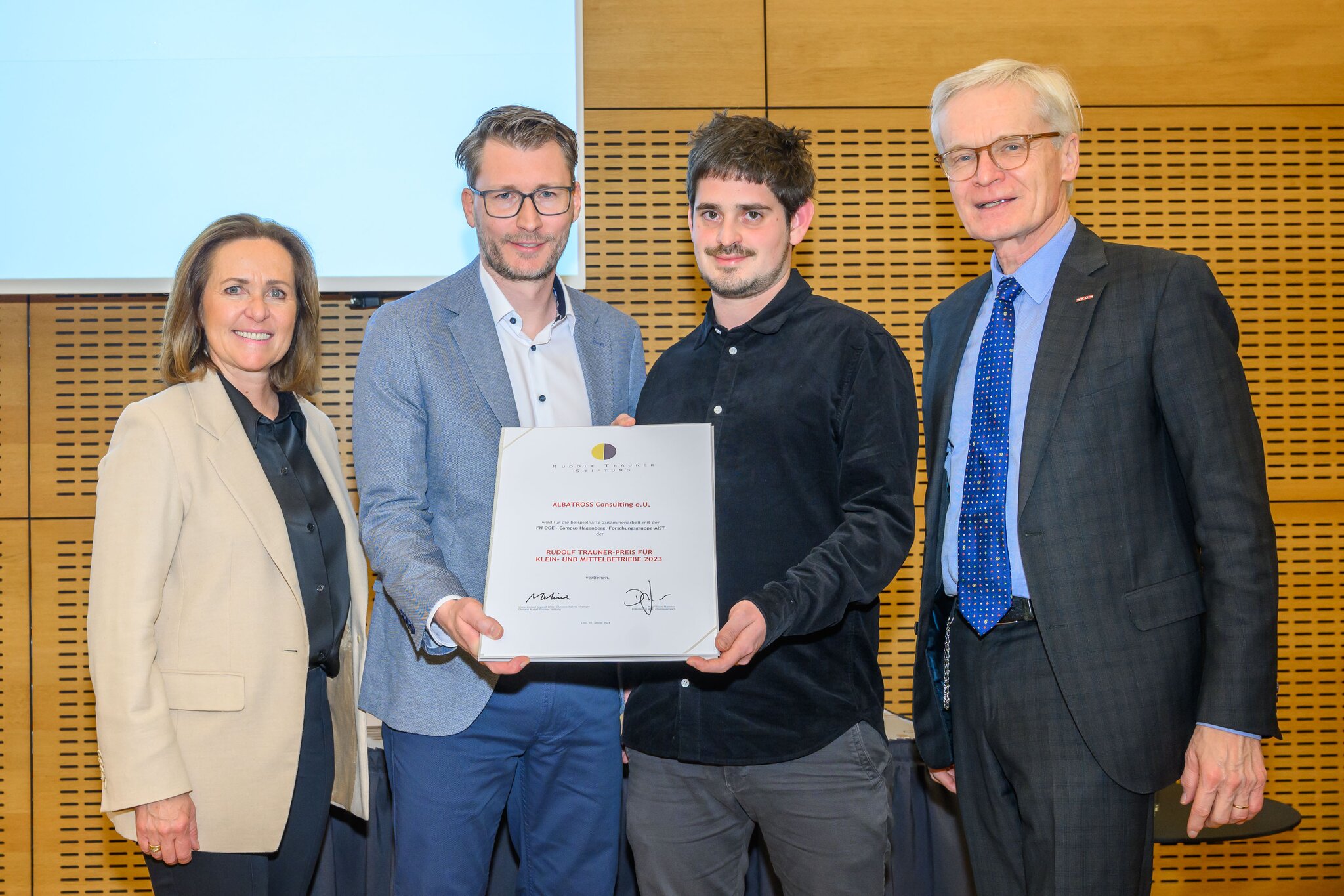 Albatross und Klaus Oberhumer & Partner: Rudolf Trauner Preis an zwei ...