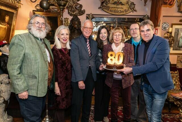 Marchfelderhof: Elfriede Ehart feiert ihren 80er - Gänserndorf