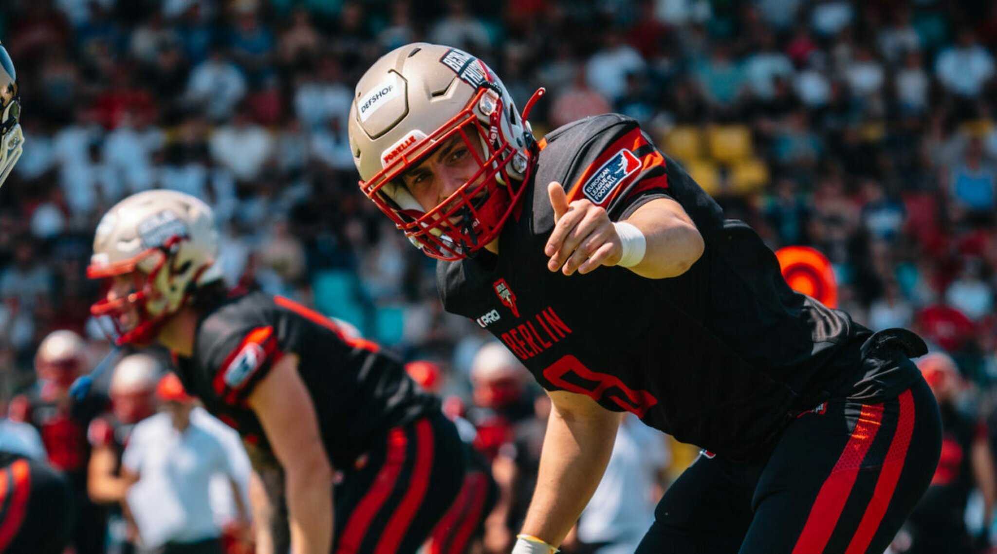 American Football - ELF: Jonas Gacek von Berlin Thunder wechselt zu den ...