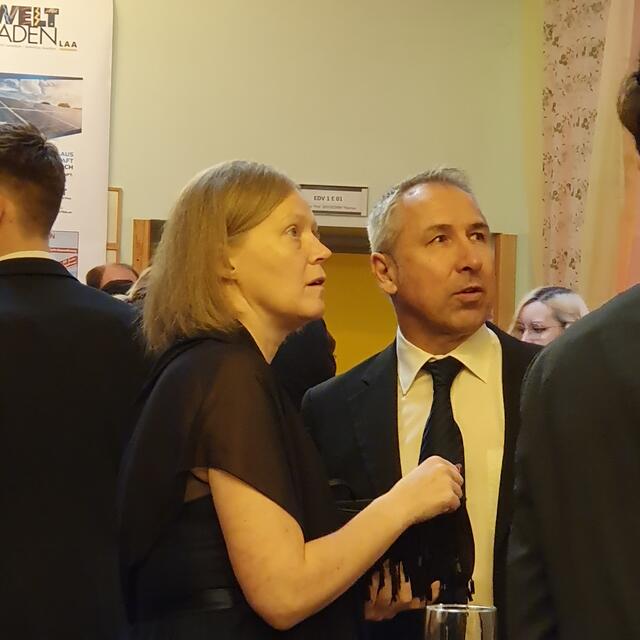 Das gesellschaftliche Ereignis: Der Oktavanerball im Gymnasium Laa ...