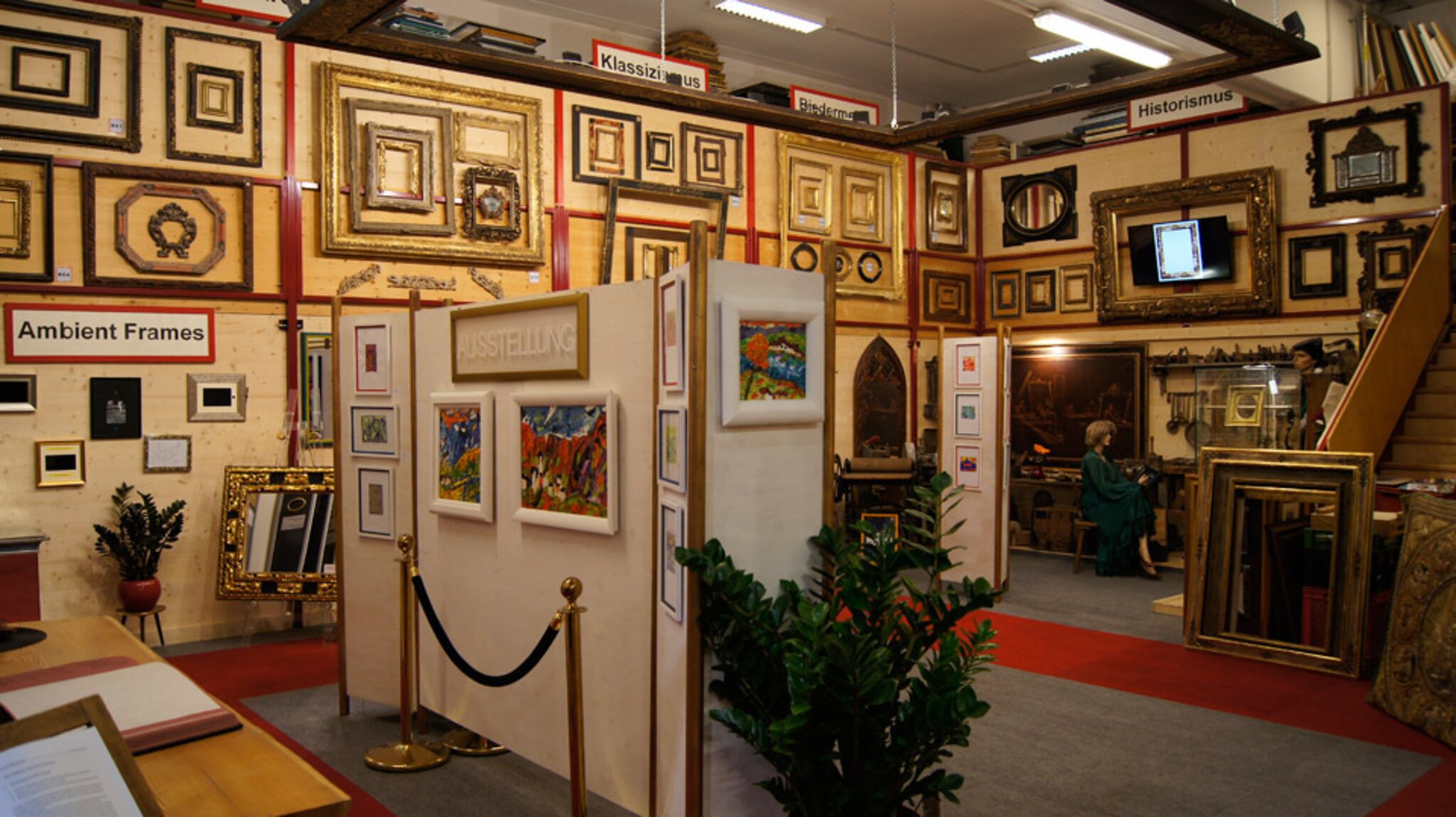Kunst in Zirl: Neue Ausstellung im Bilderrahmen Museum Hofinger - Telfs