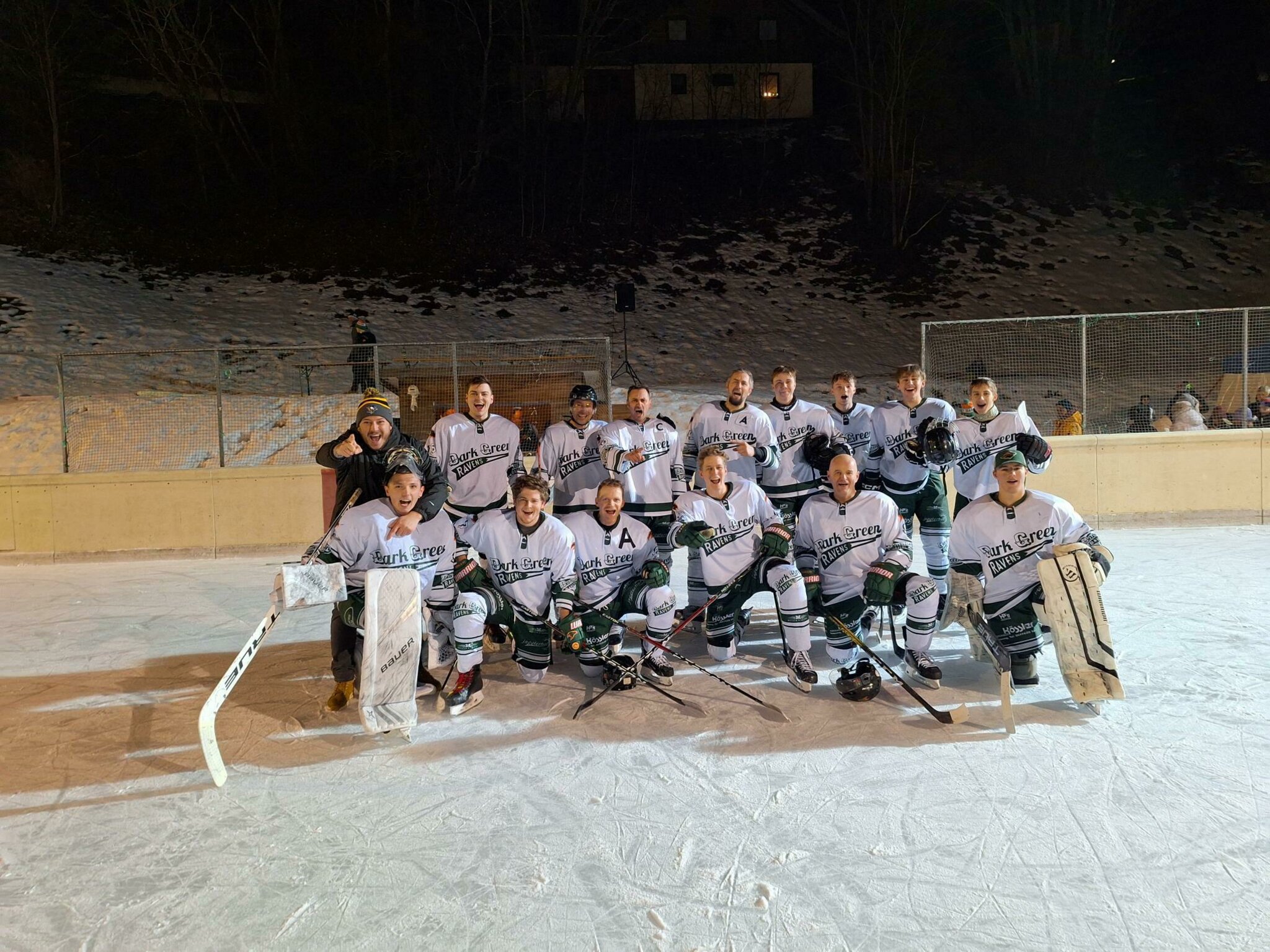 Eishockey: Ravens schenken Ihrem Kapitän Heimsieg zum Abschied - Lungau