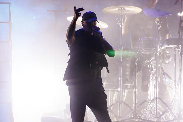 Wegen Gesundheit: Wiener Rapper RAF Camora verschiebt "Phantom Tour ...