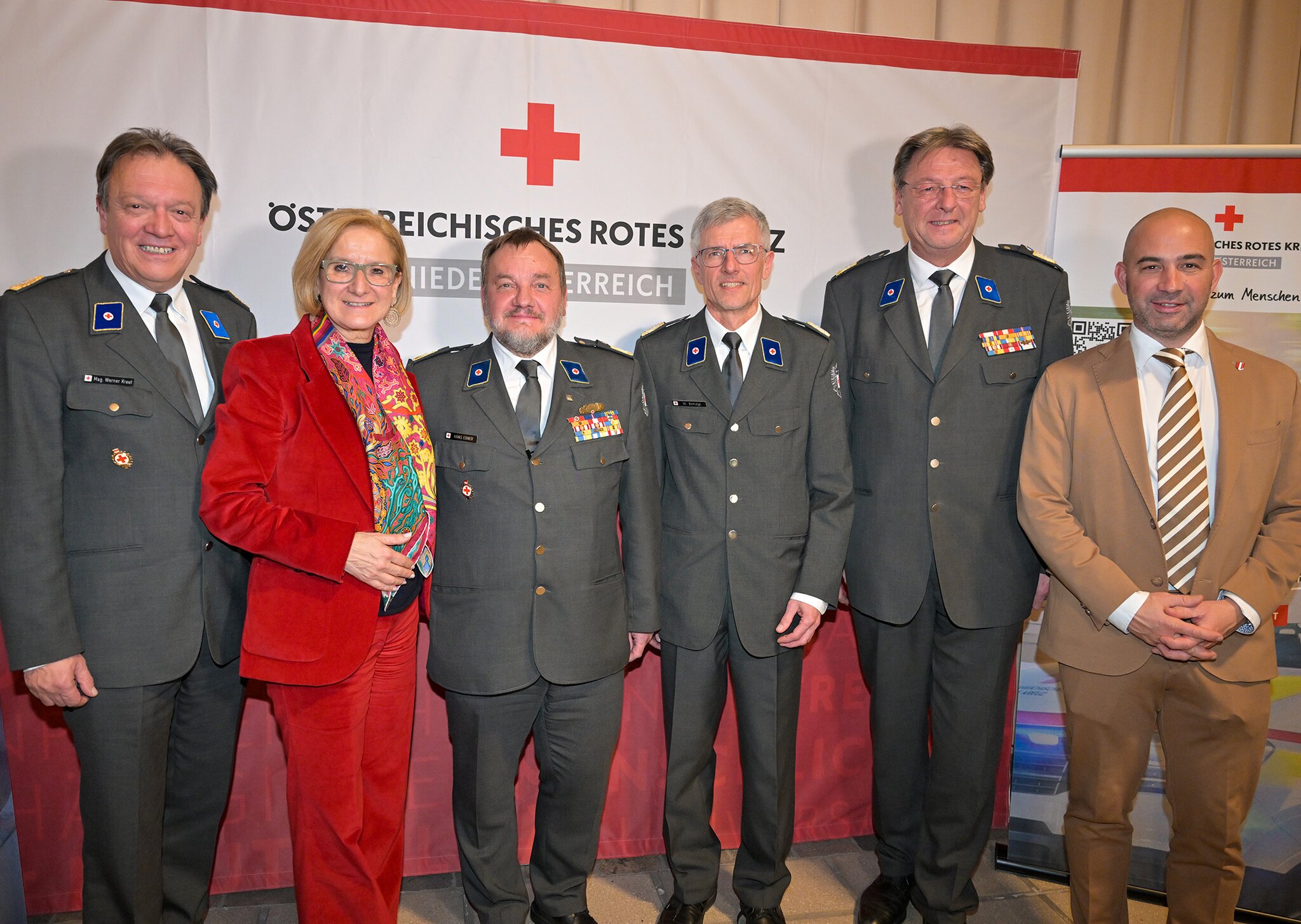 Land NÖ: Hans Ebner ist neuer Präsident des NÖ Roten Kreuzes ...