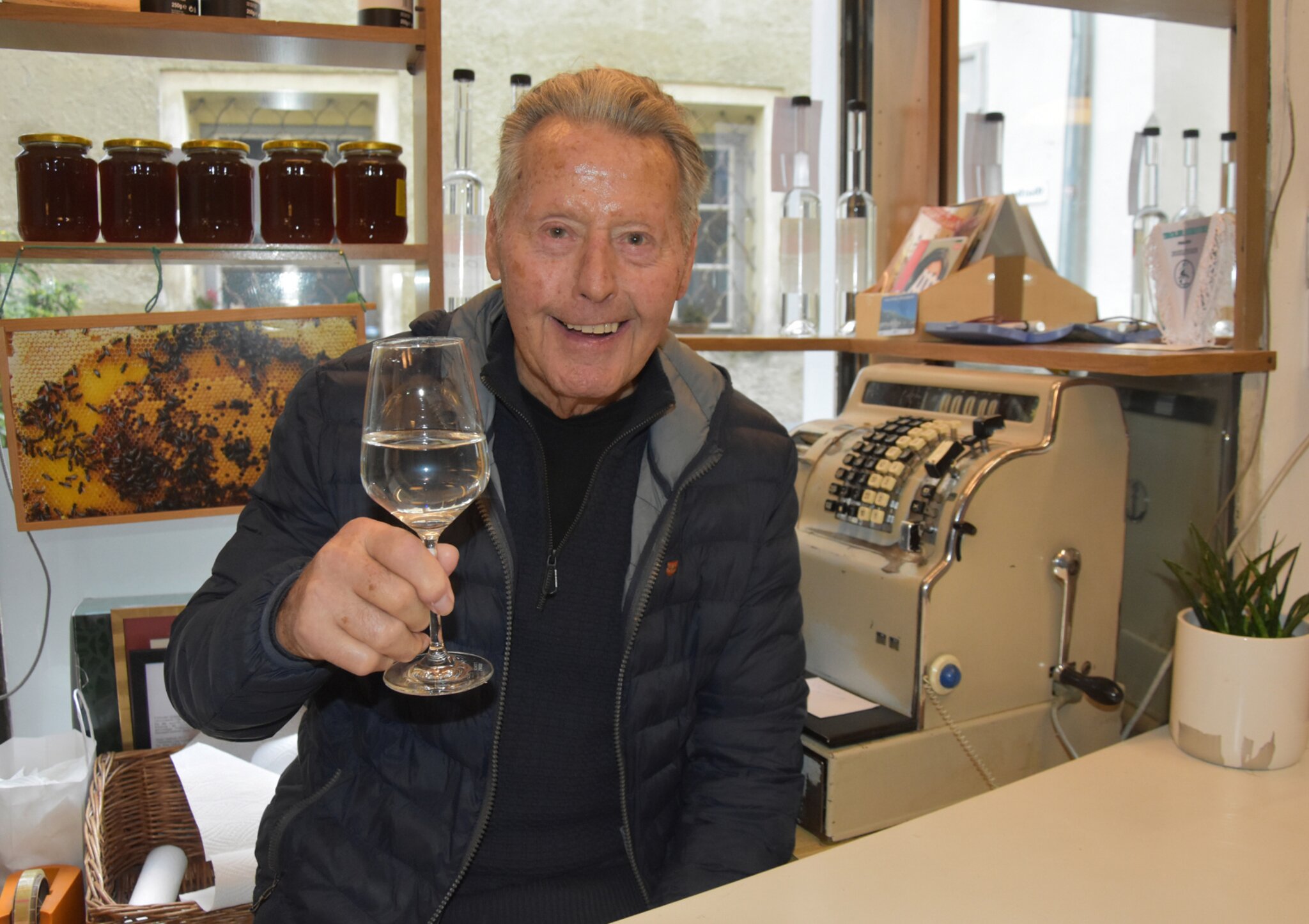 Folge 29: Neuer Podcast „Haller Geschichte(n) mit Josef Garber - Hall-Rum