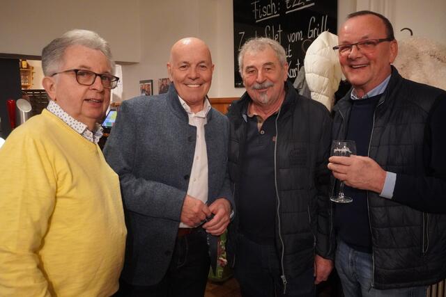 ÖVP Oberwart: Gemütliches Dürre- und Ripperlschnapsen beim Stadtwirt ...