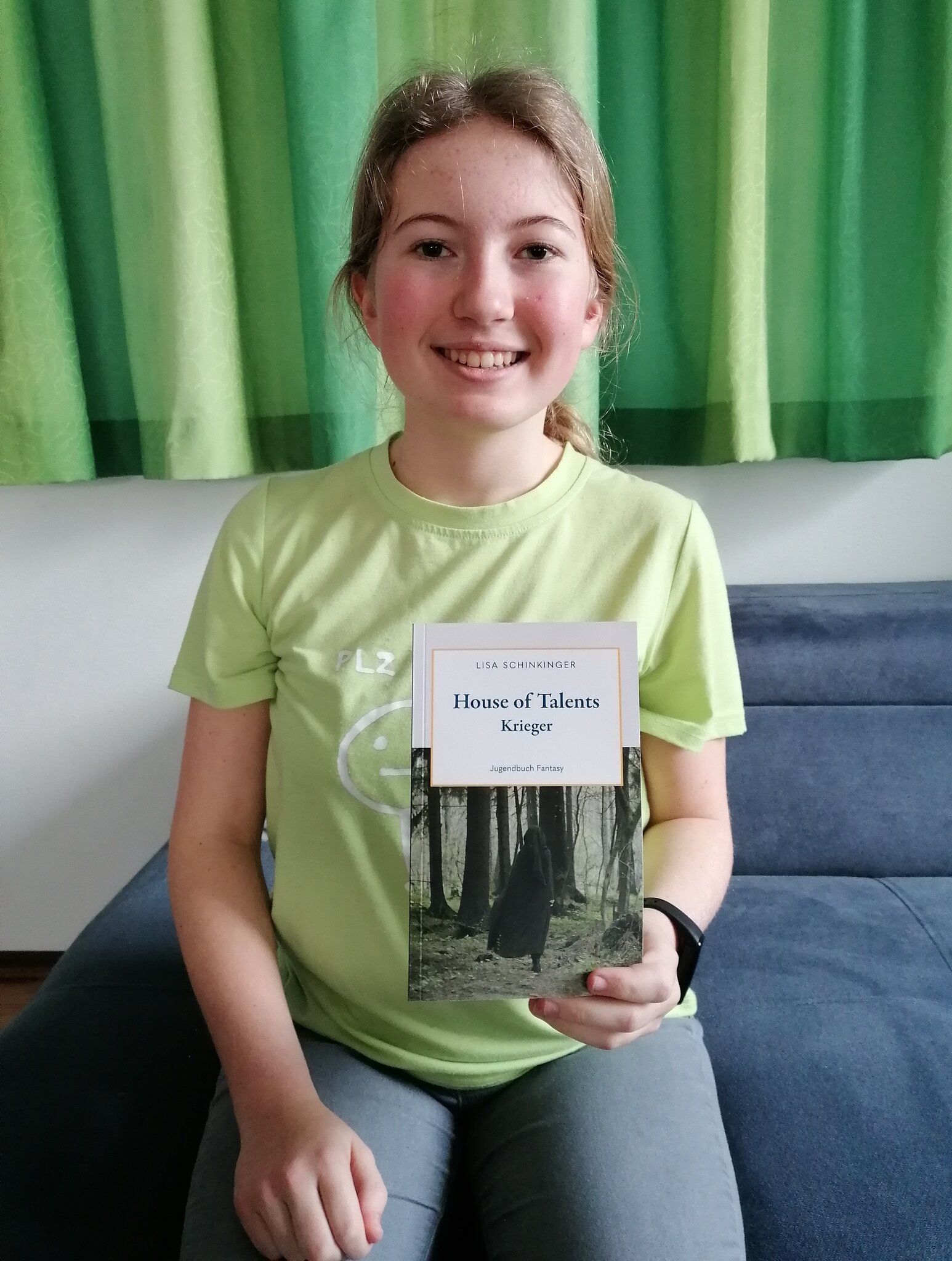 Jugendbuch-Autorin aus Auberg: Lisa Schinkinger (14) hat ihren ersten ...