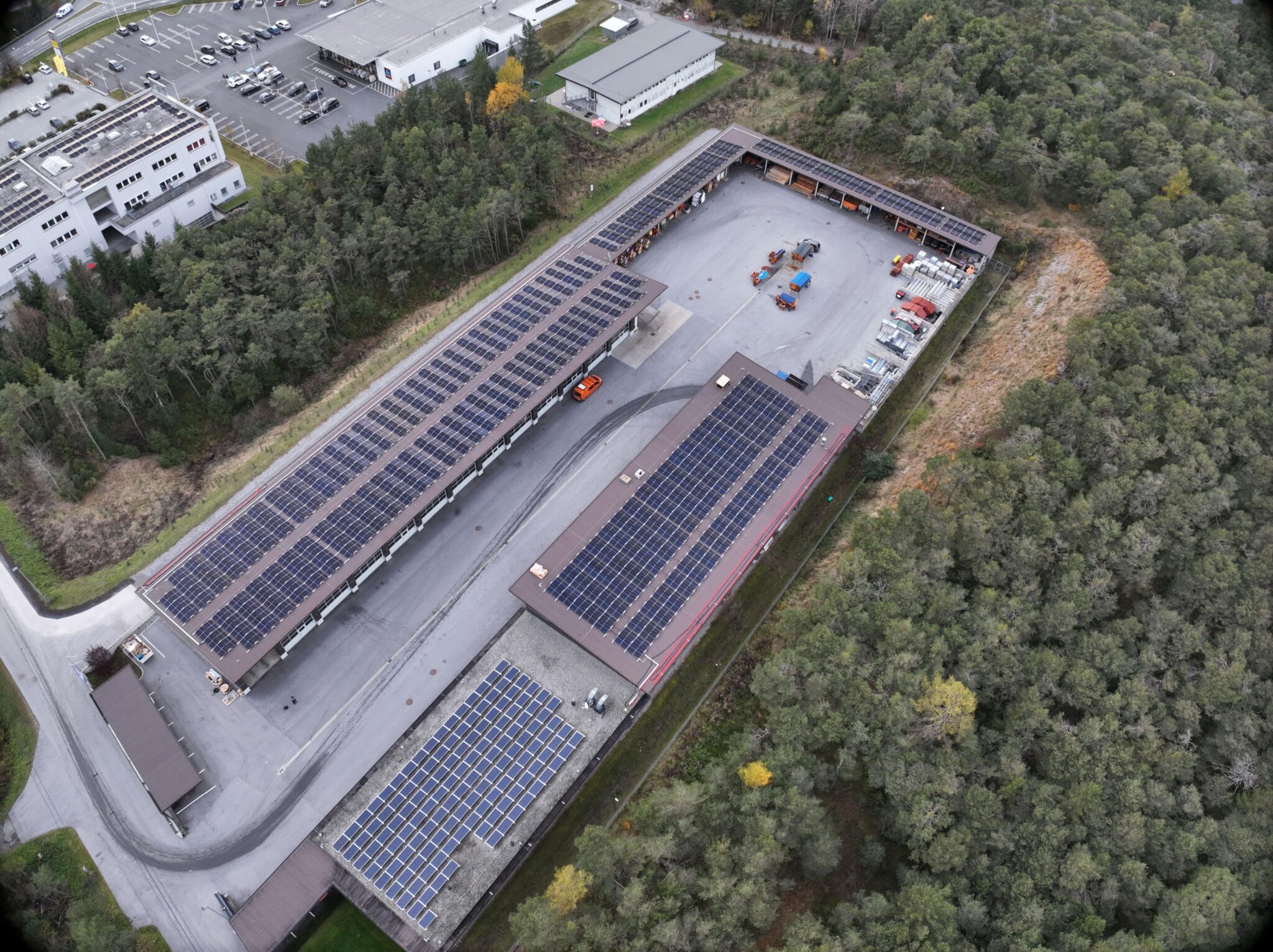 Tinext: „Straßenmeisterei Haiming setzt auf Sonnenenergie“ - Imst