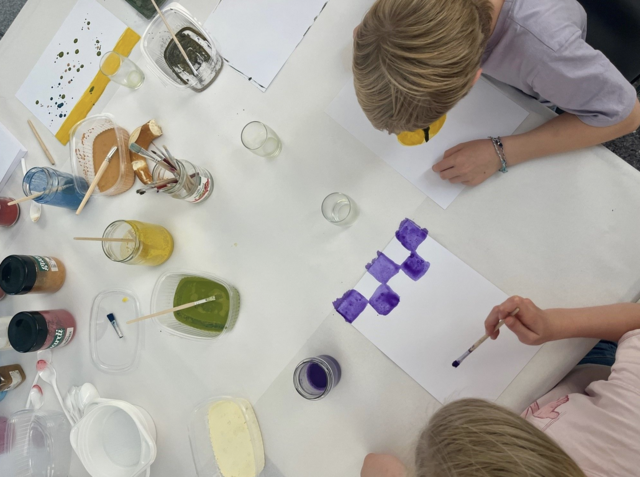 Kinderworkshop im Klocker Museum: Kinder lassen sich von Kunstwerken ...