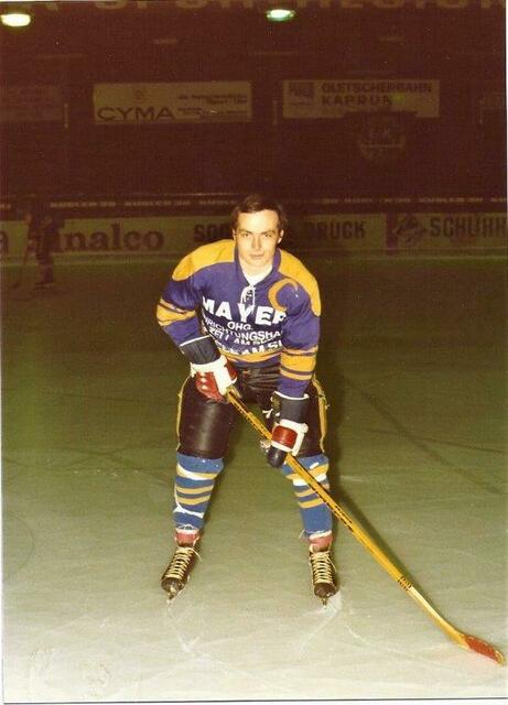 Pinzgauer Original: Helmuth Mayer ist mit 75 noch immer auf dem Eis ...