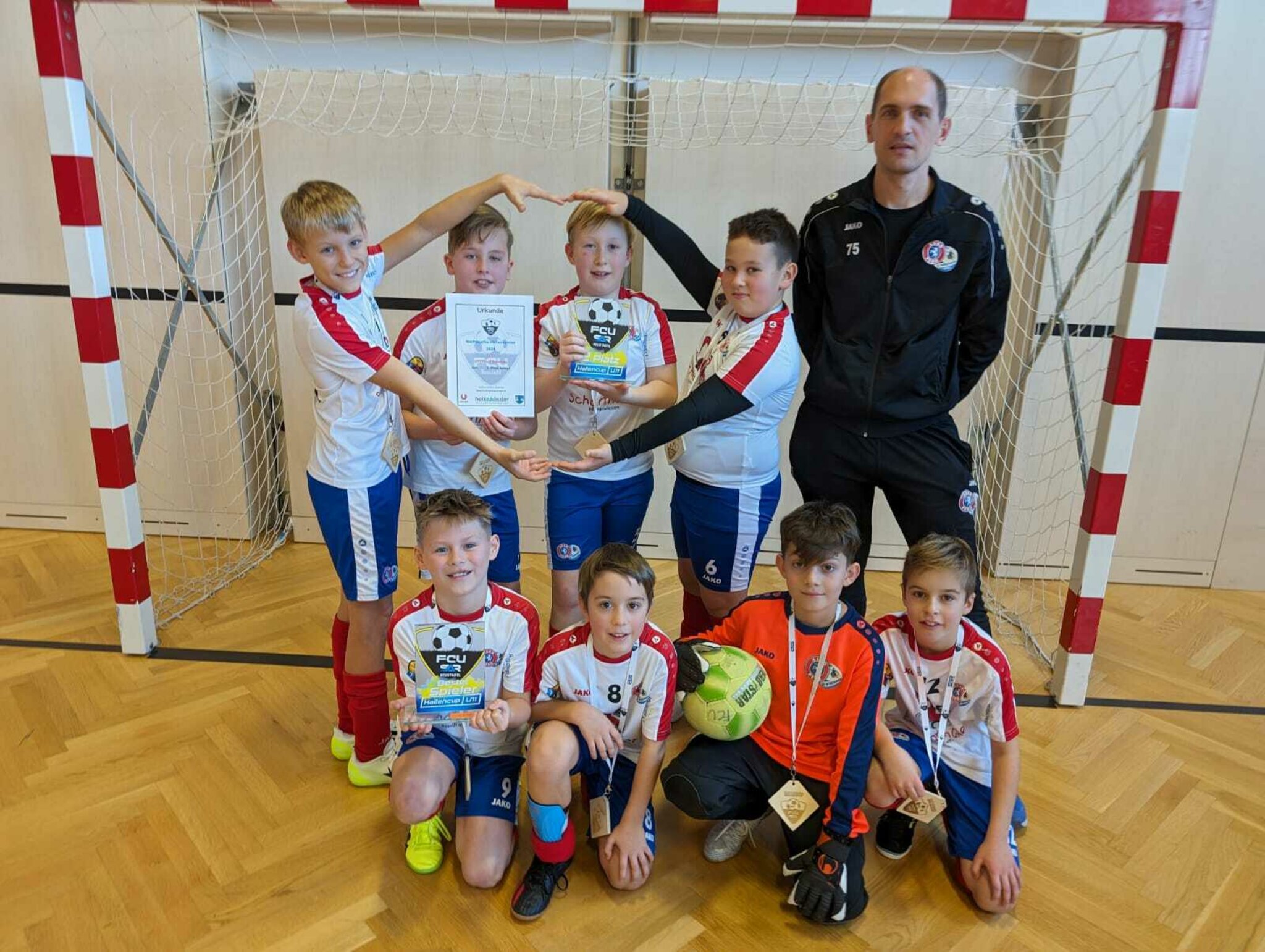 Askö Perg: Großes Nachwuchsturnier in der Perger Bezirkssporthalle - Perg