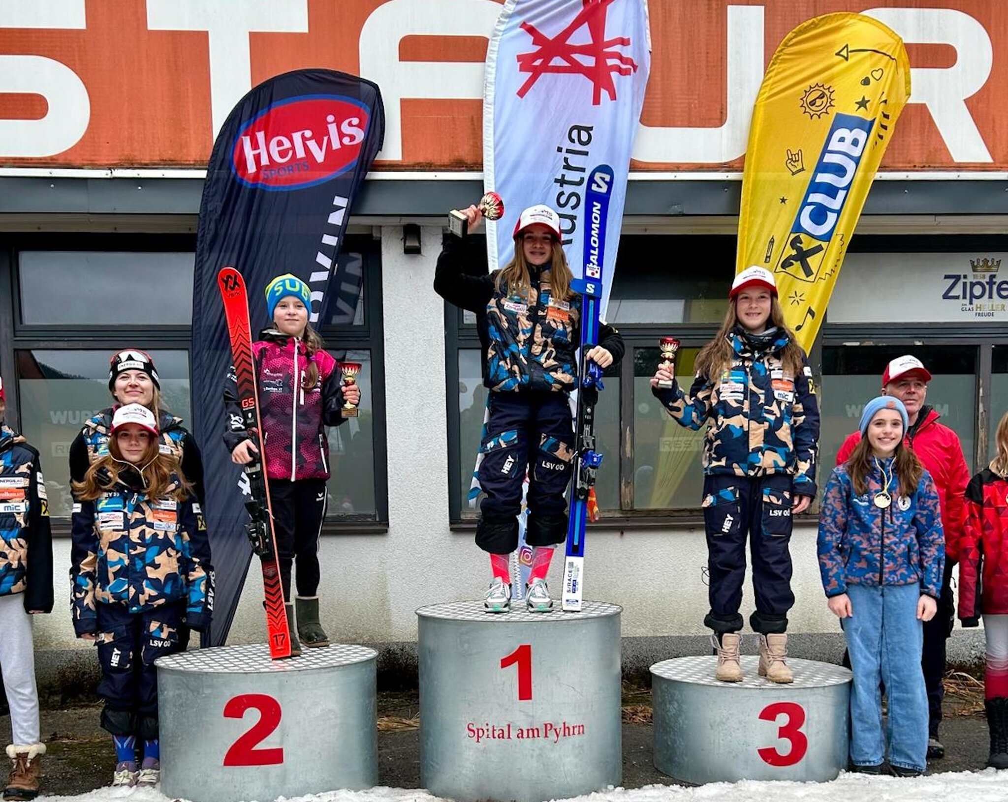 Ski Alpin: Zweifachsieg von Rosa Bauer im OÖ Kids Cup - Salzkammergut