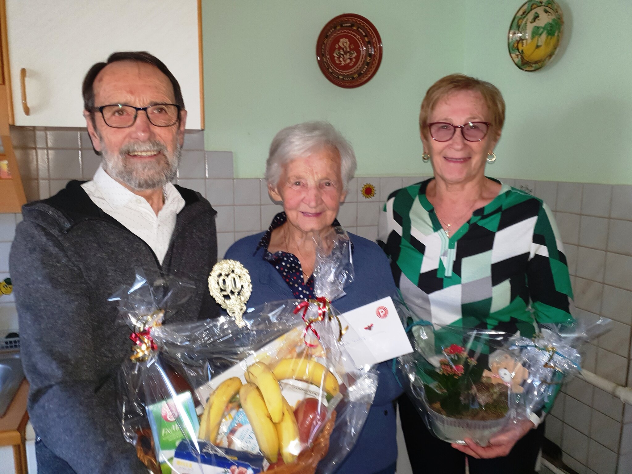 Gratulationen: Elfrieda Fasching feierte 90. Geburtstag - Waidhofen/Thaya