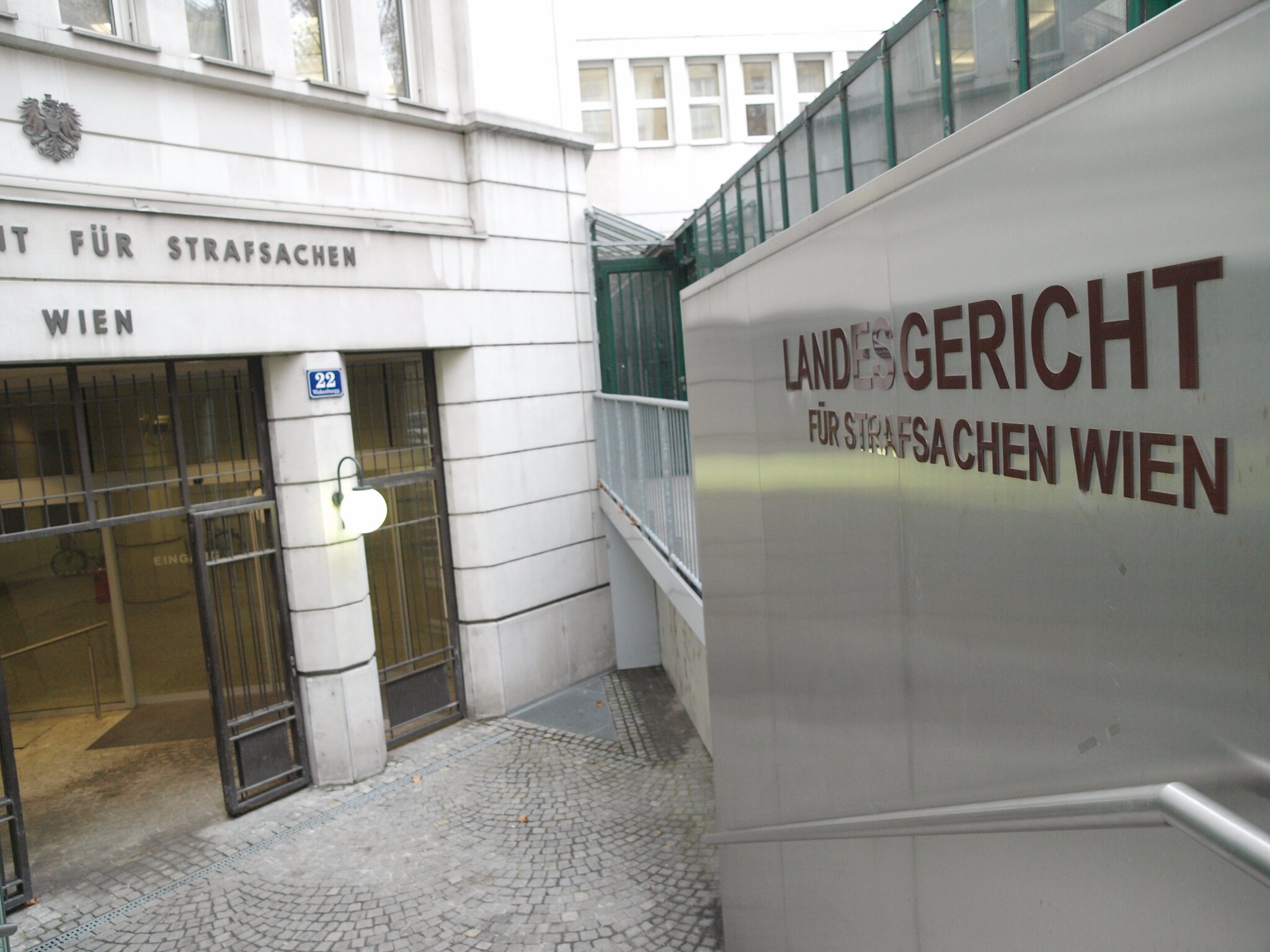 Neue Beweise für Gericht: Prozess gegen mutmaßlichen IS-Anhänger in Wien - Wien