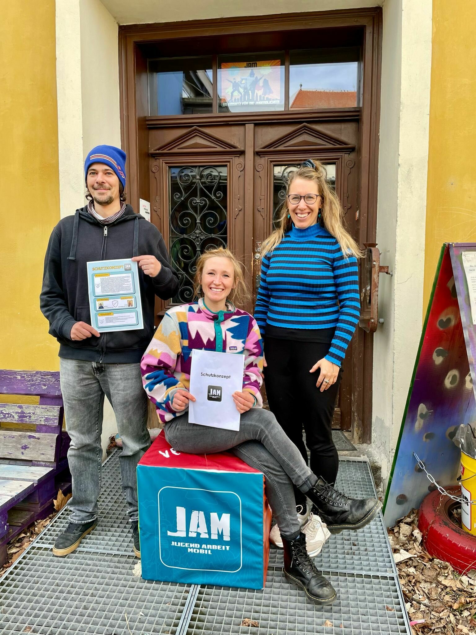 Neues Schutzkonzept für Kinder und Jugendliche: JAM setzt klares ...