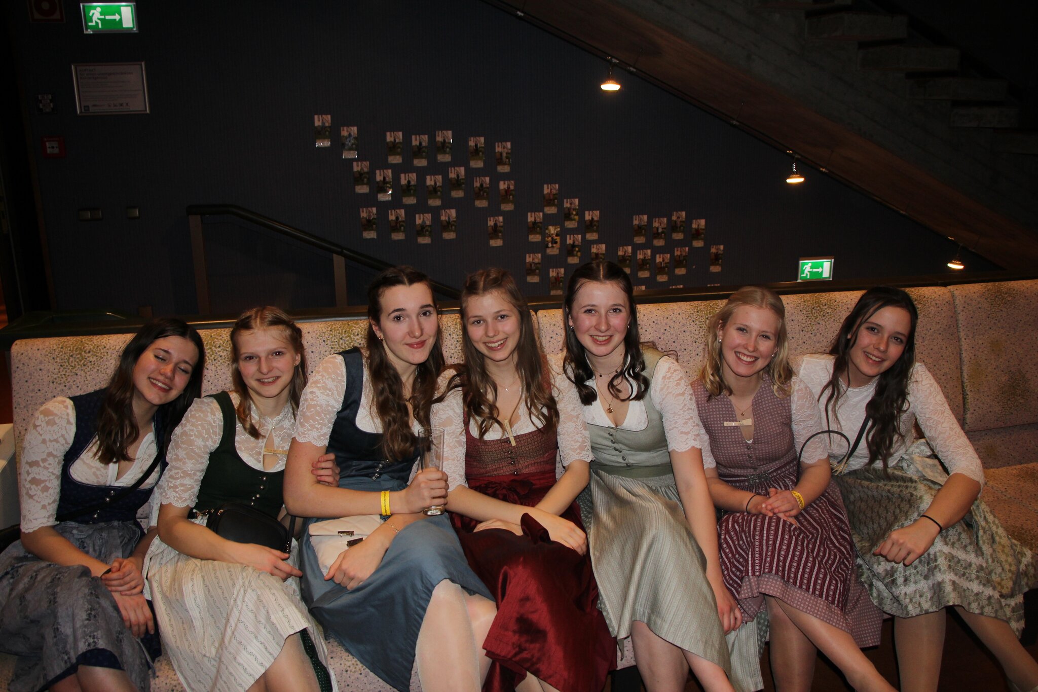 HBLA Elmberg & HLBLA St. Forian: Maturaball „Zaum g’heigt is – wir ...