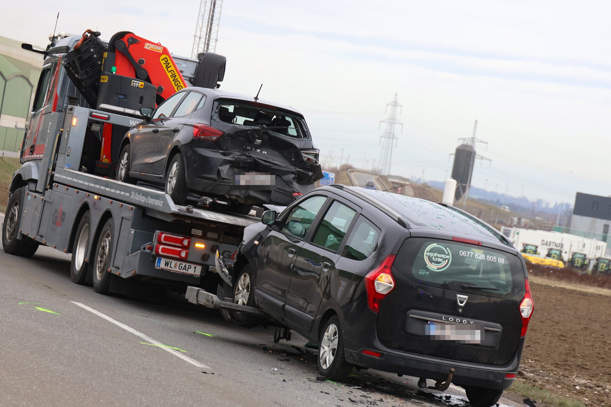 Edt bei Lambach: Unfall fordert sechs Verletzte - Wels & Wels Land