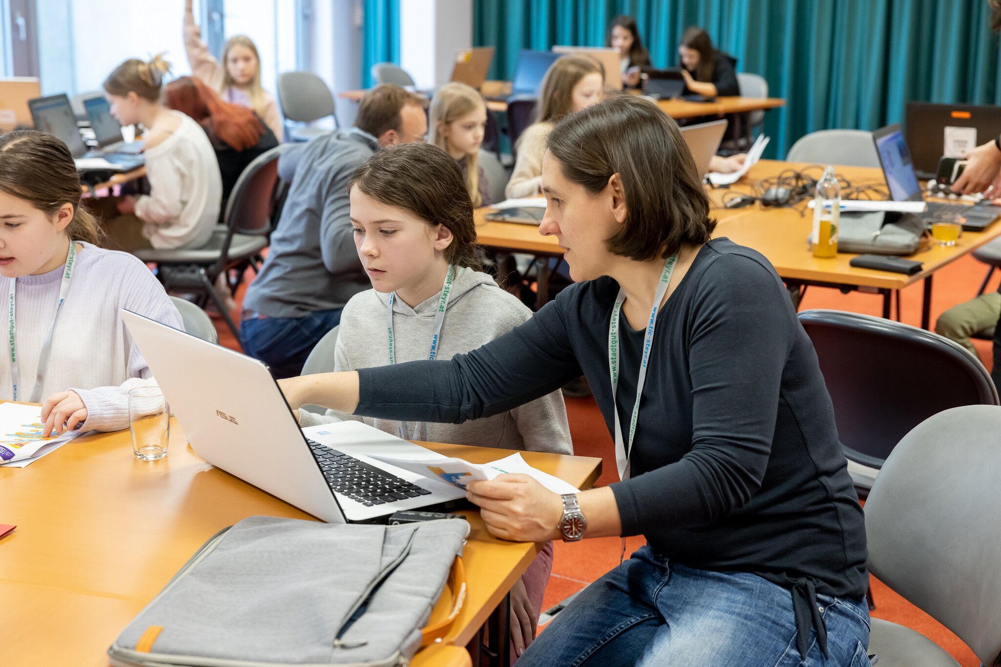 CoderDojo Steyr Girls Special: Mädchen programmieren bei BMD - Steyr & Steyr Land