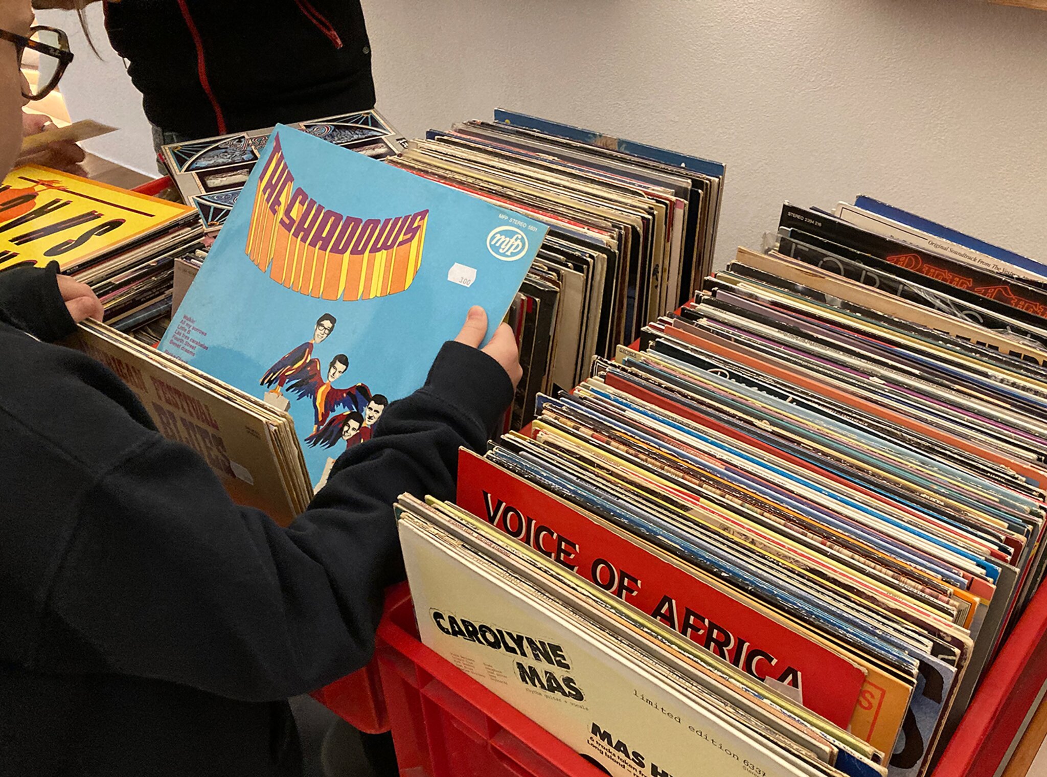 Freizeit: KC750-Schallplatten-Vinyl-Börse im Kultur Café - Kitzbühel