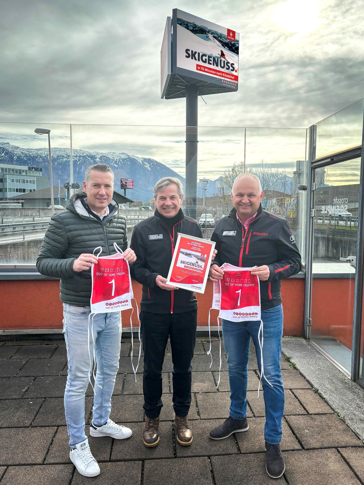 KitzSki, Skigenuss/Werbung: Trophäe für Kitzski für Außenwerbung ...