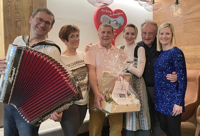 Langjährige Treue:: Ehepaar Kepplinger besucht den Katschberg zum 40 ...