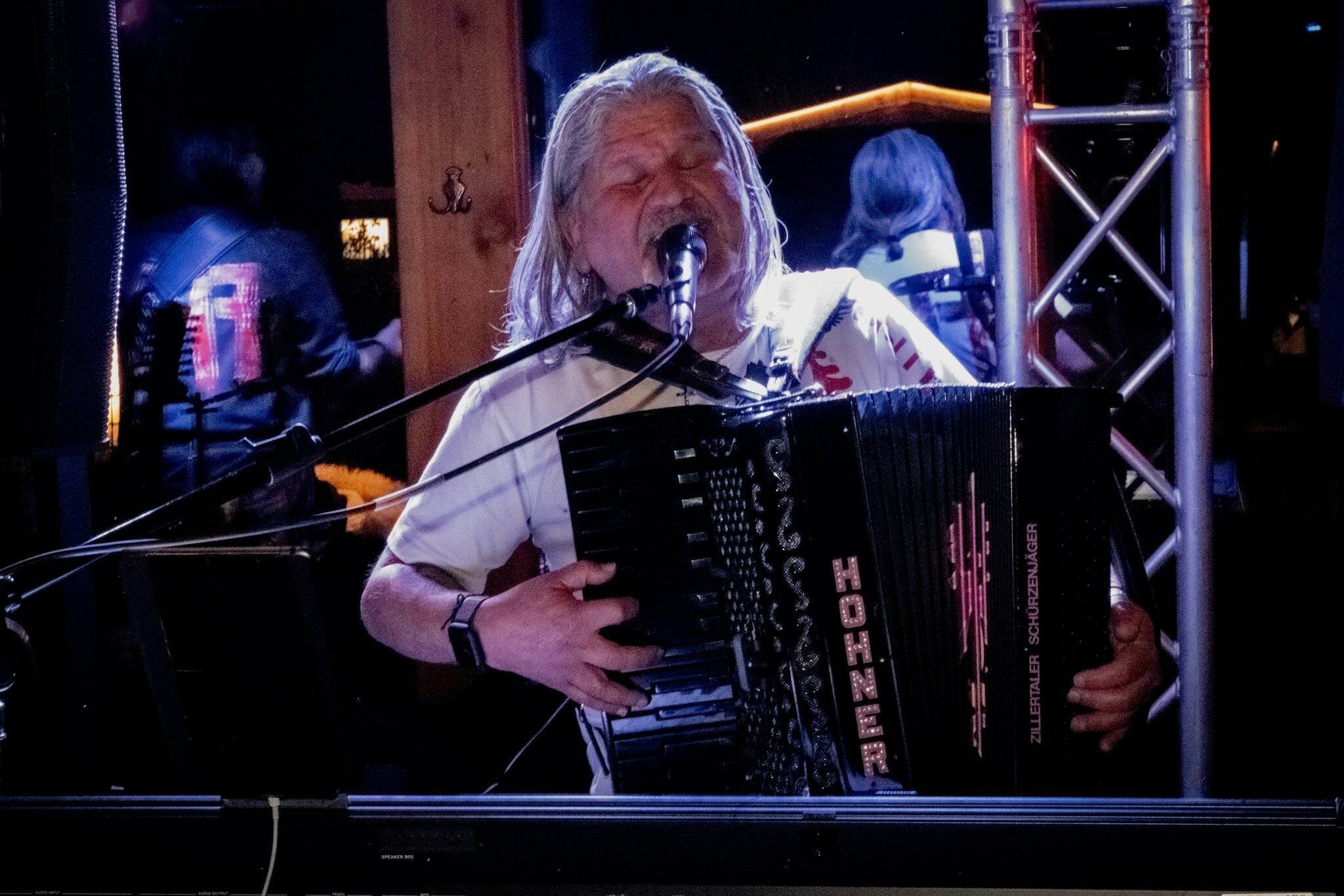 Freddy Pfister Band Live: Freddy Pfister mit deiner Band in der Branger ...