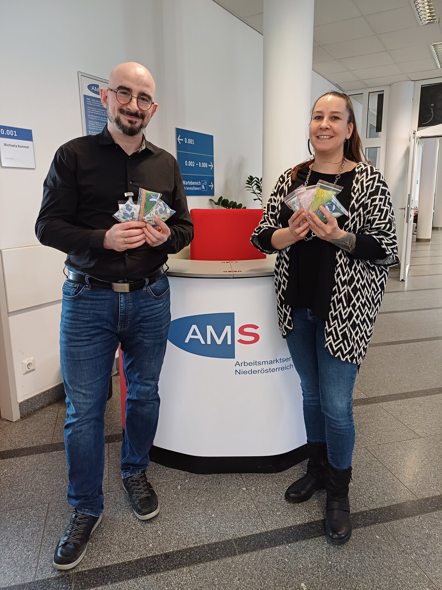 Frauentag, St. Pölten, AMS: Das AMS St. Pölten feierte Frauentag - St ...