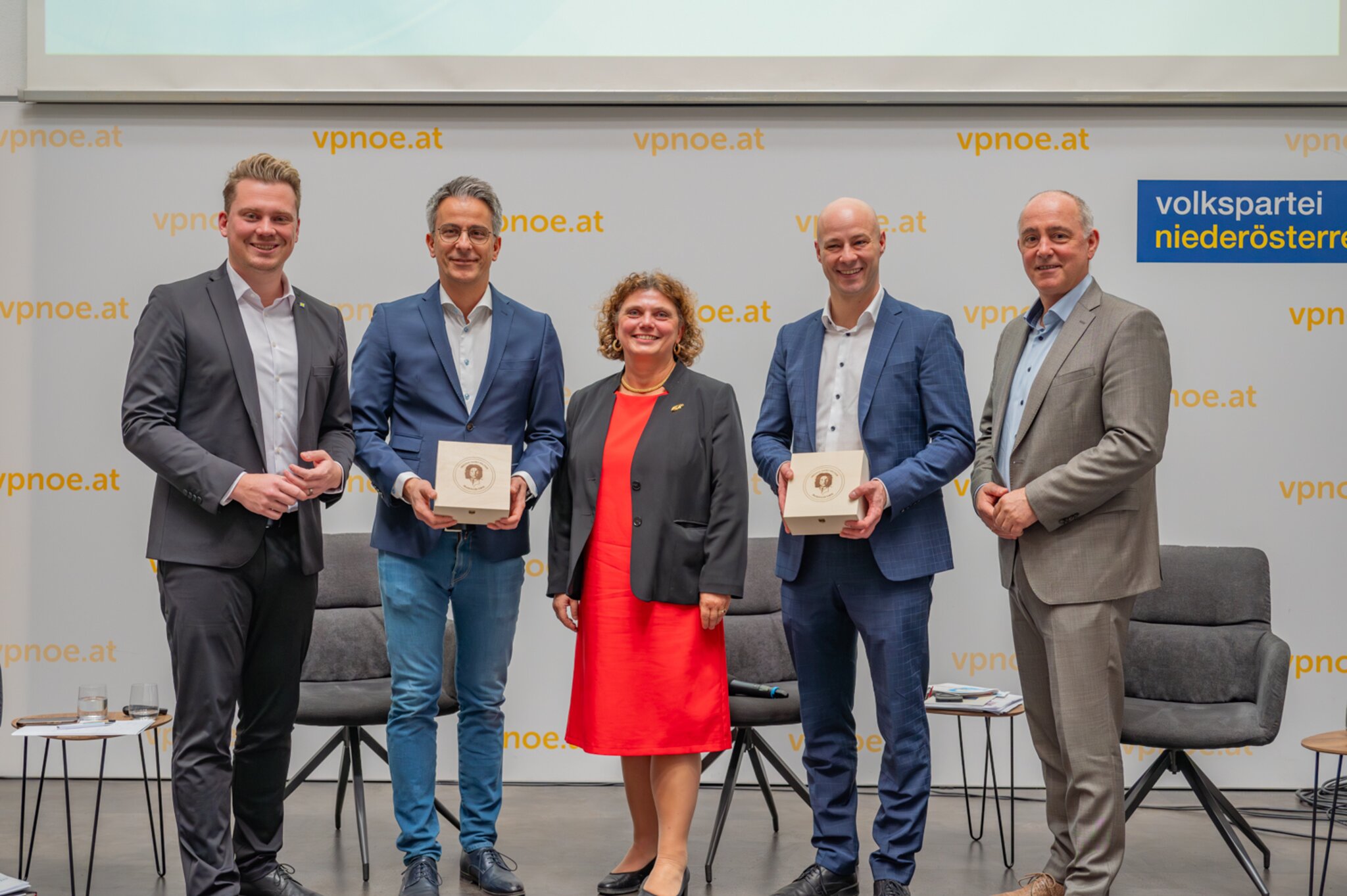 VP St. Pölten: „Hauptstadtkonferenz“ mit Vertretern aus Graz und Linz ...