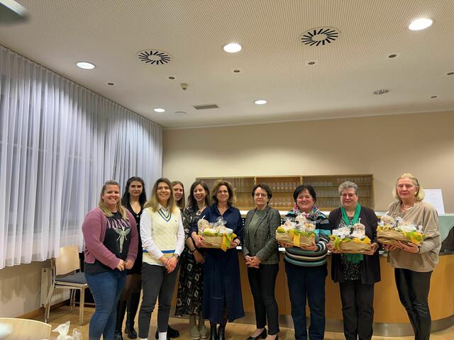 HLW Braunau wählt neu: Generationenwechsel im Absolventenverein - Braunau