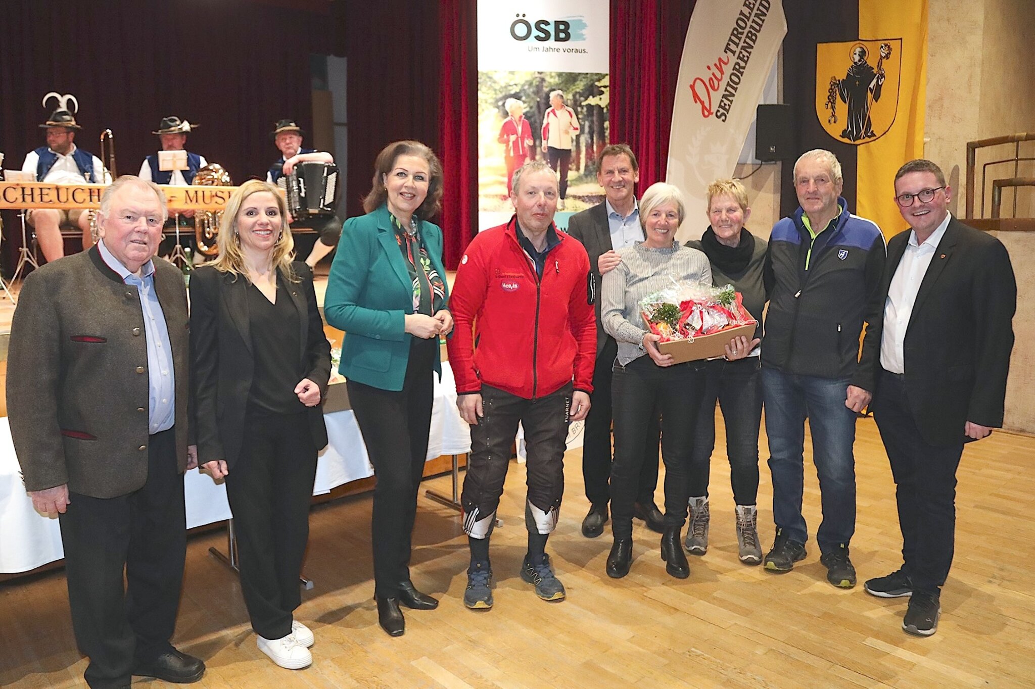 Pill: Pill: Erfolgreiche Senioren an der Bundesschimeisterschaft - Schwaz