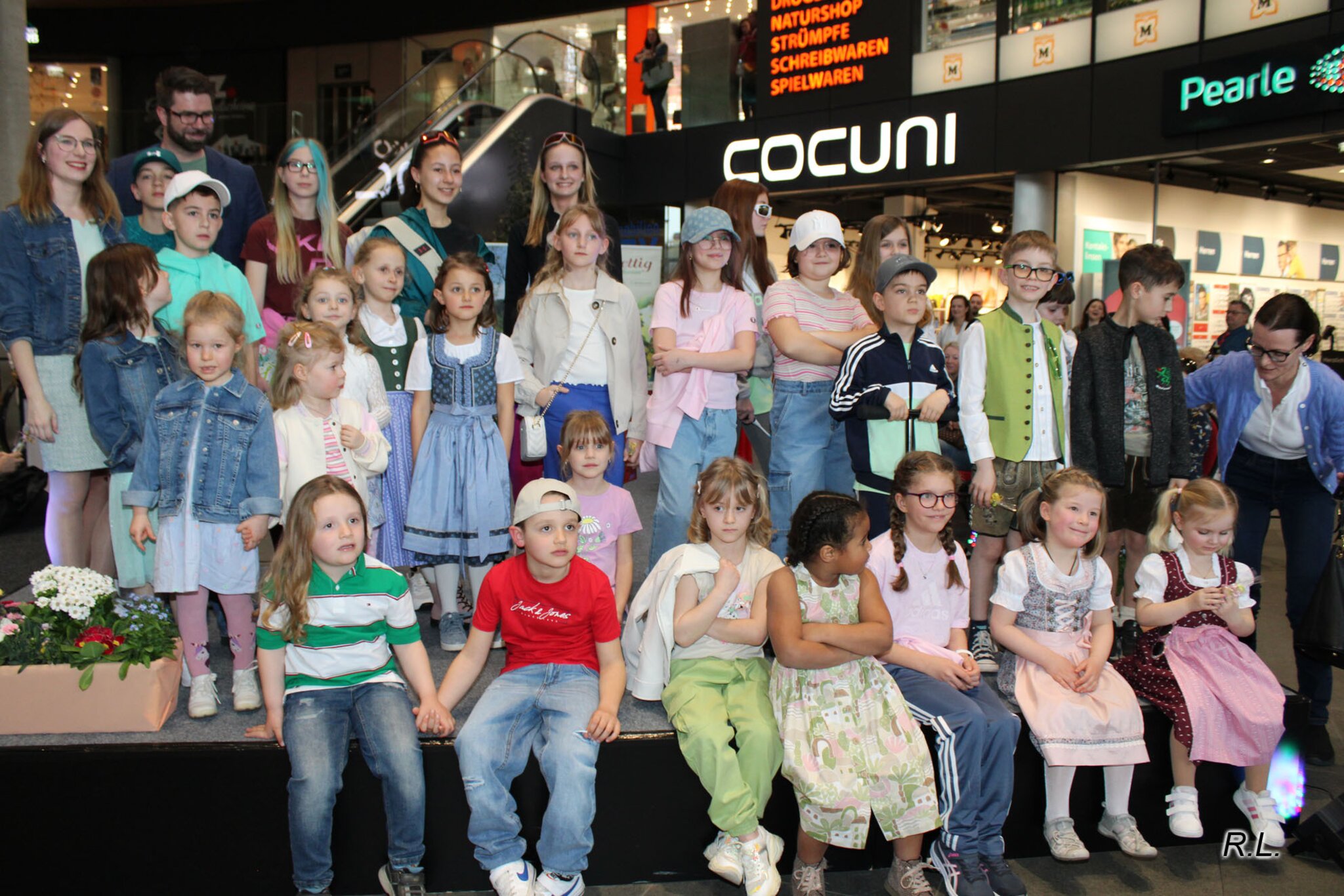 Das WEZ in Bärnbach: Bildergalerie: Kindermodenschau im WEZ Bärnbach - Voitsberg