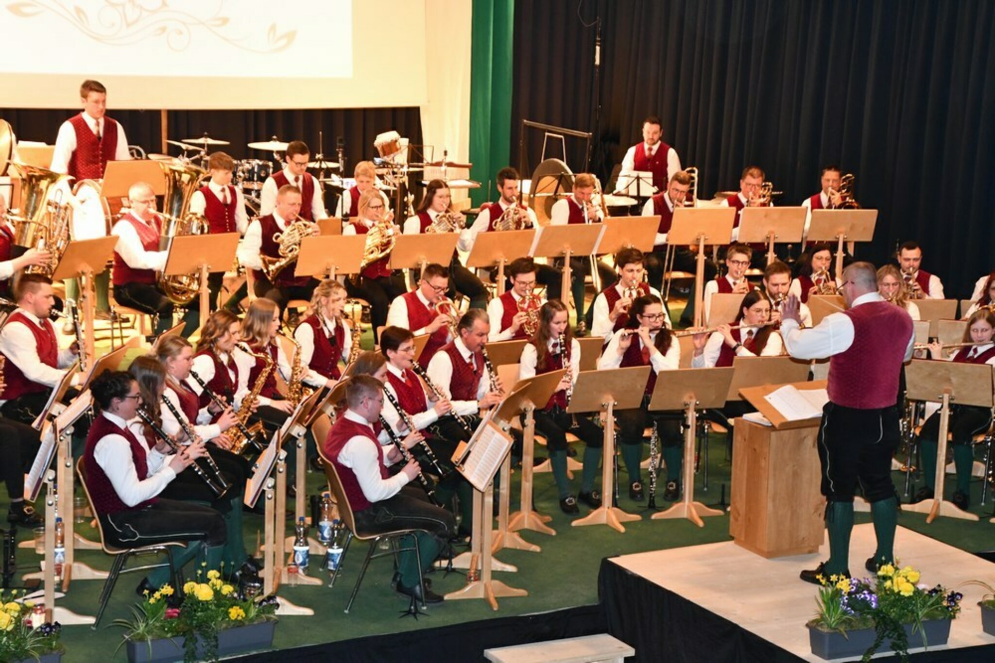 In der Greimhalle: Jubiläumskonzert vom MV St. Peter am Kammersberg - Murau