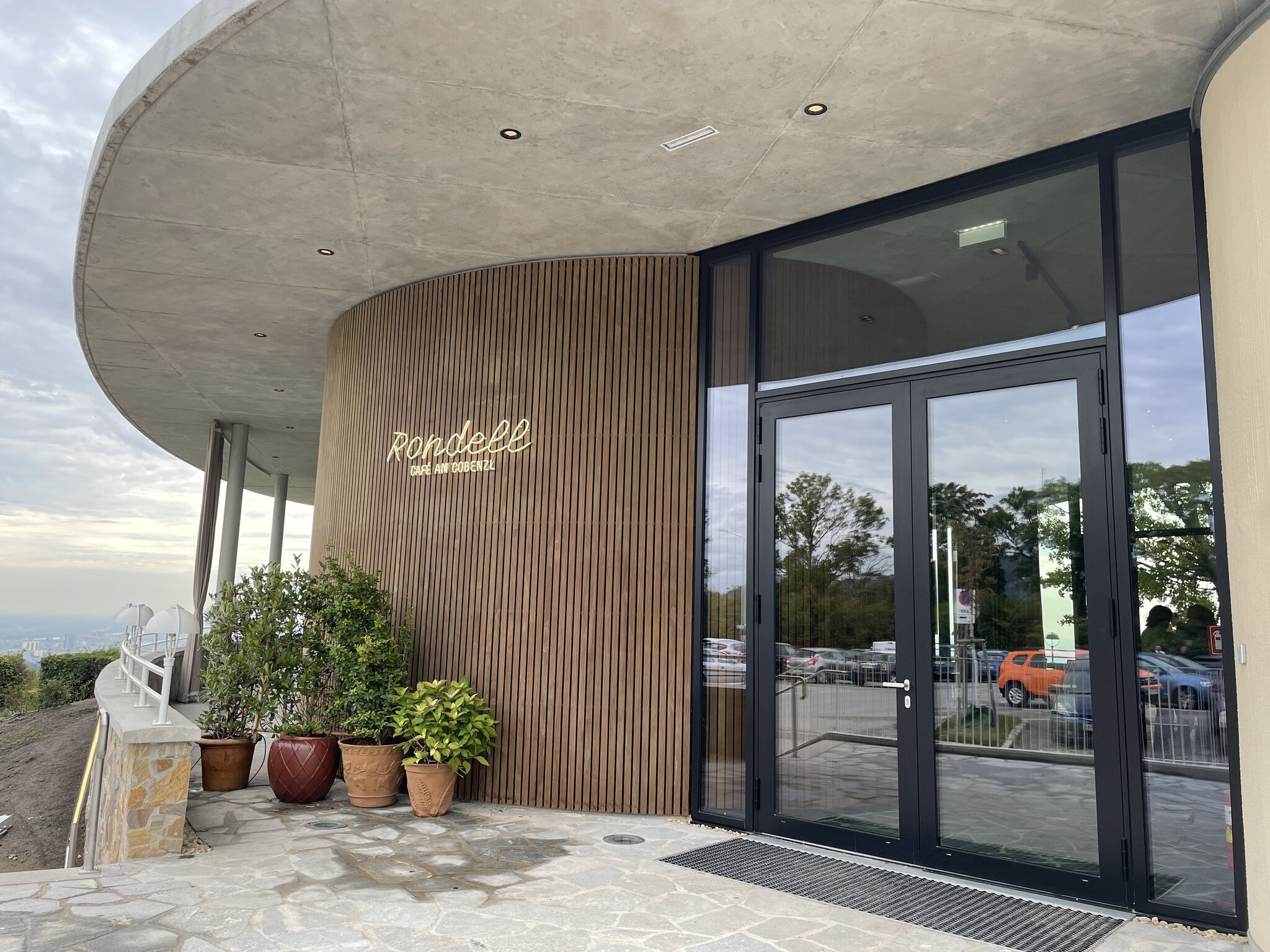 Neue Betreiber: Café "Rondell" im Schloss Cobenzl eröffnet am 27. März ...