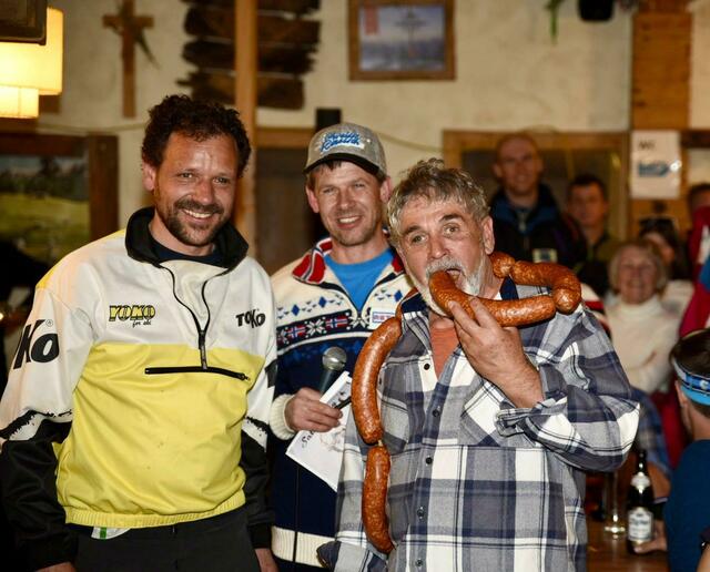 BB vor Ort Gries: Voll retro ging es einmal mehr am Sattelberg zu ...