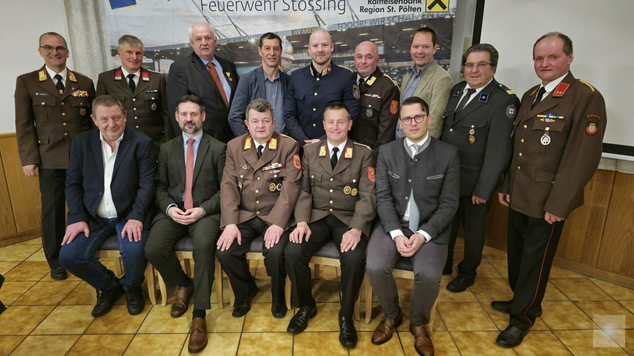 Übungen, Ehrungen, Ansprachen: Abschnittsfeuerwehrtag 2024 in Stössing ...