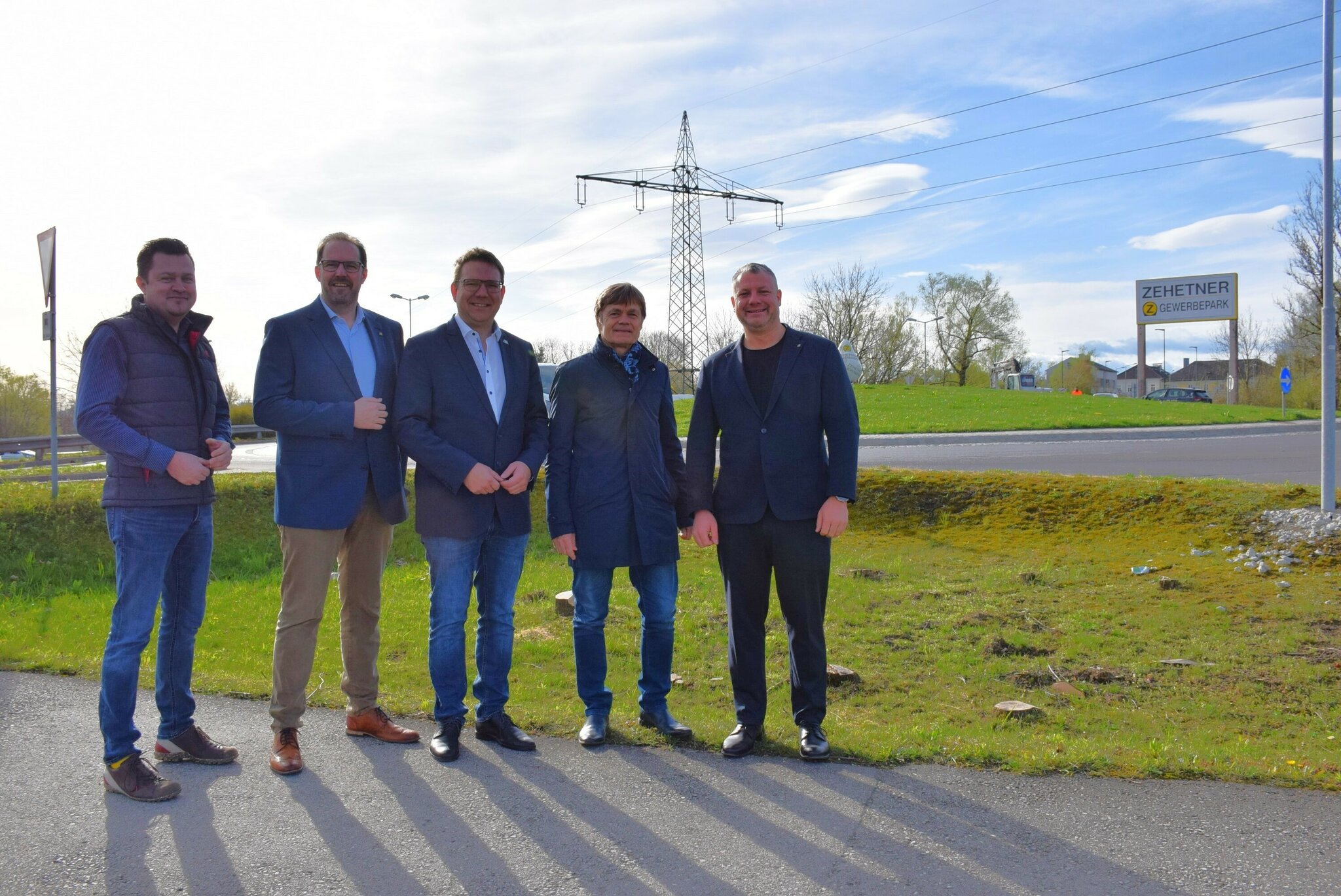 Baustart: Zehetner-Kreisverkehr in Amstetten wird „Turbokreisverkehr ...