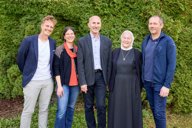 Reges Treiben: Großes Interesse am Ostermarkt des Netzwerks St. Josef ...