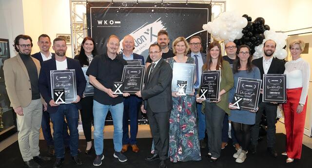 "Celebration X" in Neufeld: Ein-Personen-Unternehmen vor den Vorhang ...