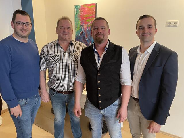 Viel los in der Döttelbachsiedlung: Cafe Treff eröffnete mit neuem ...