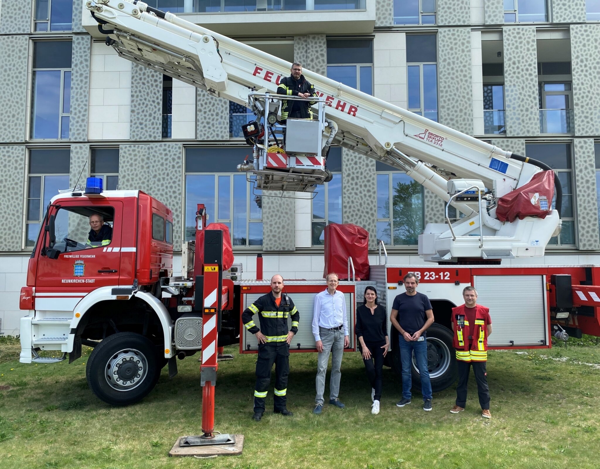 Probe für den Ernstfall: Feuerwehr-Übung im Krankenhaus - Neunkirchen