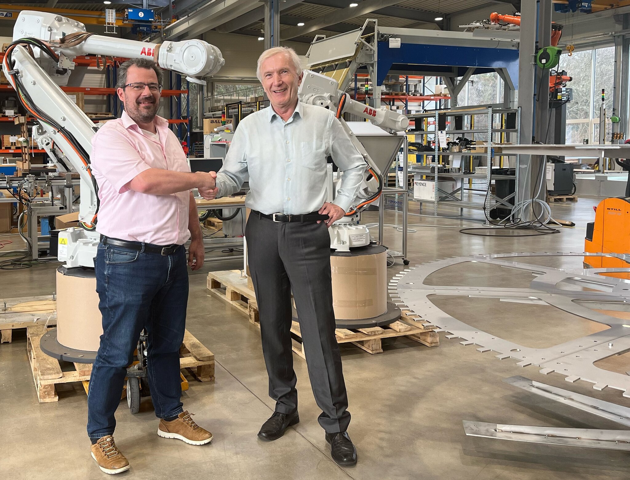 INO Attnang-Puchheim: Pesendorfer übernimmt insolventen Maschinenbauer ...