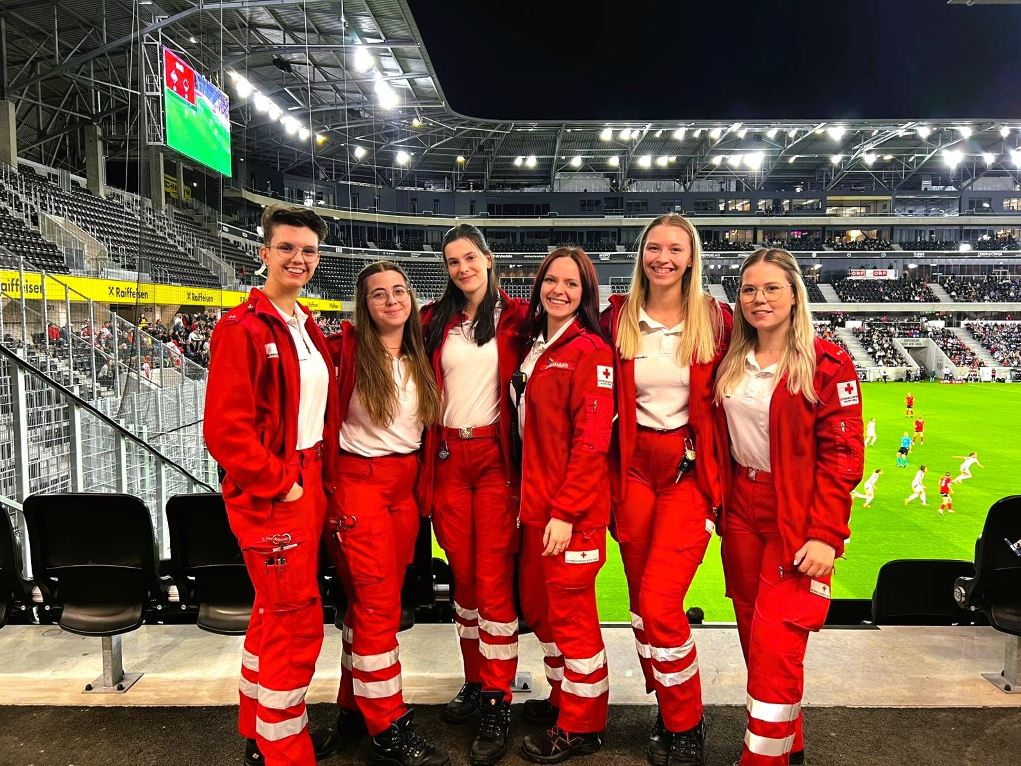 Ambulanz bei Österreich-Deutschland: Rotkreuz-Powerfrauen sorgten für Sicherheit bei EM-Quali - Perg