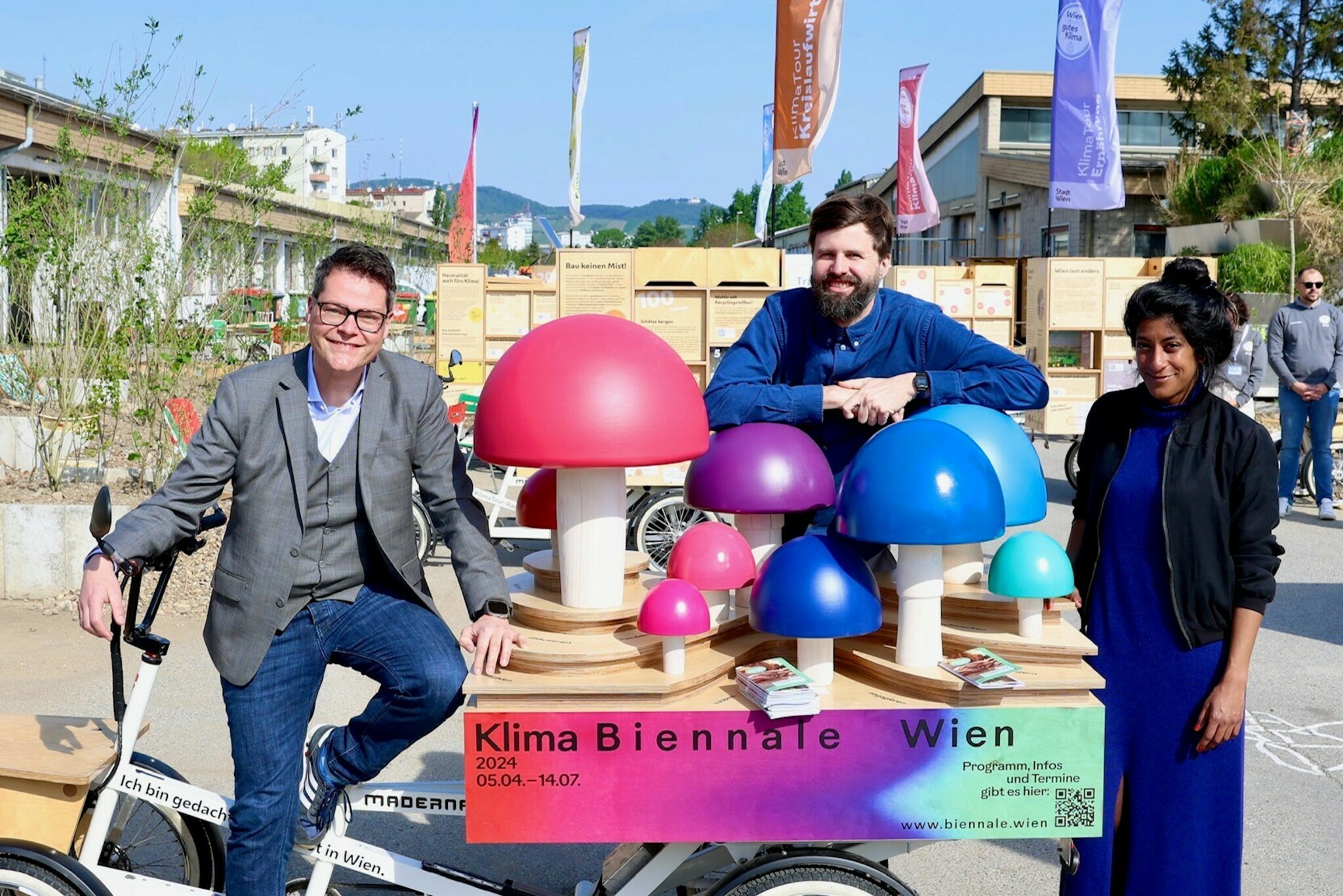 Durch Wien: Klima-Tour startet mit neuem "Pilz-Rad" der Klima Biennale - Wien