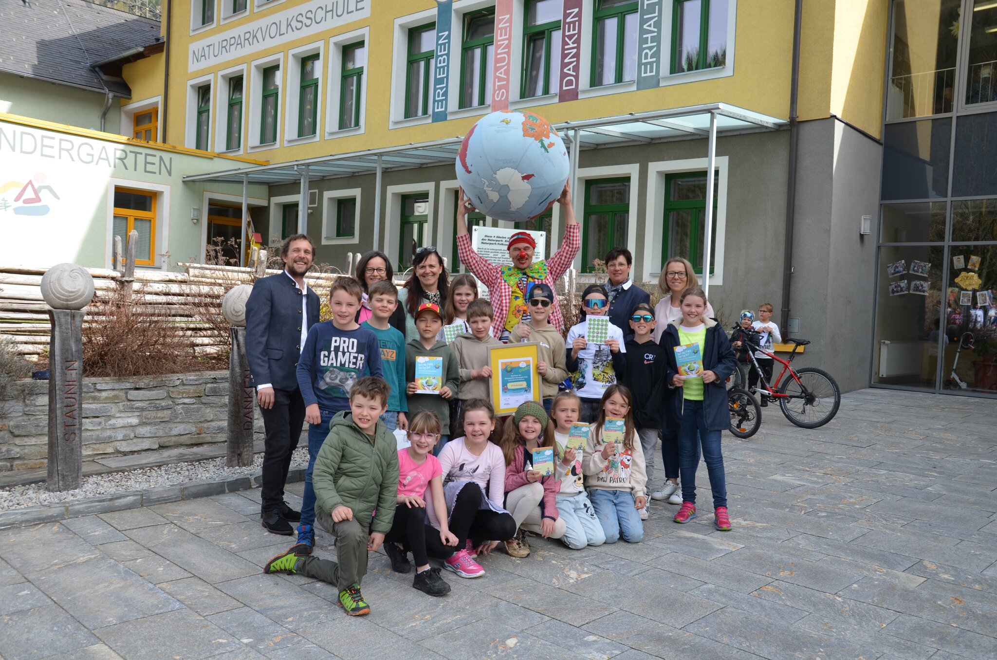 Bildung im Biosphärenpark: Volksschule Zederhaus feiert Klimafest - Lungau