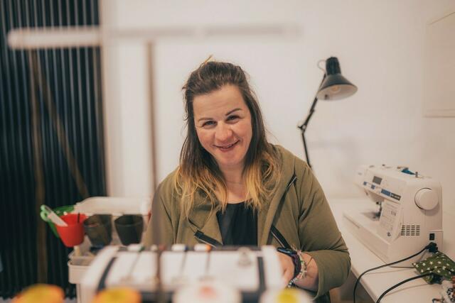 Schneiderei in Waidegg eröffnet: „Wenn nicht jetzt, wann dann?“ - Gailtal