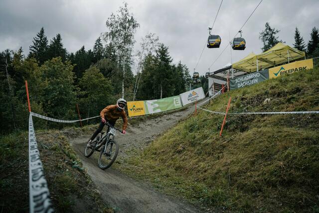 Andreas Kolb: Planai verlängert die Kooperation mit Downhill-Profi - Liezen
