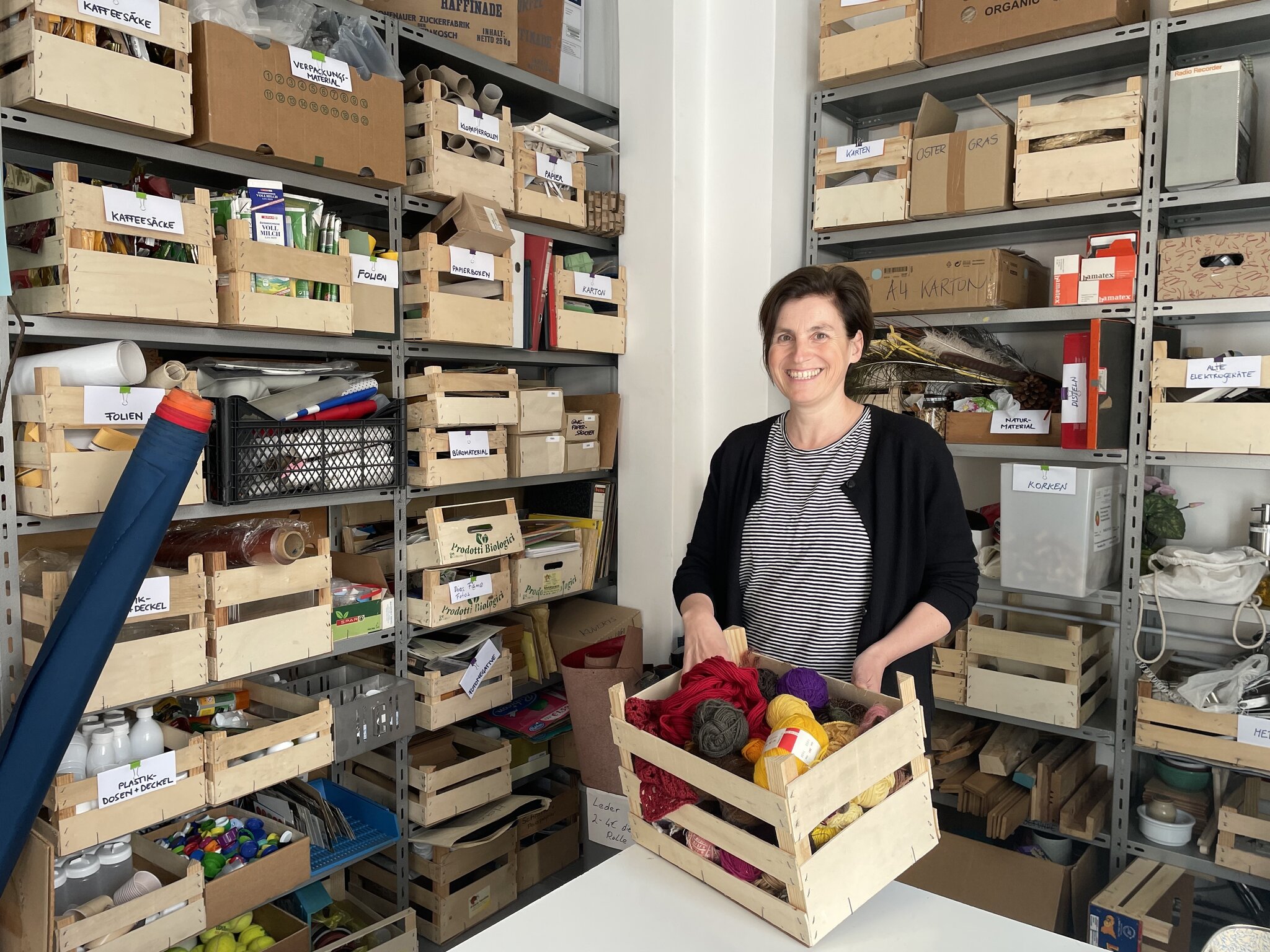 "Recycling Cosmos": Seit 13 Jahren eine Drehscheibe in Ottakring ...