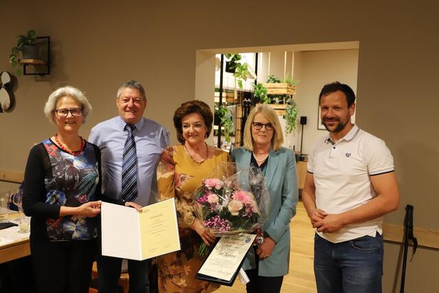 Chor und Orchesterverband Steinach: Doris Leitner für ihre Verdienste ...