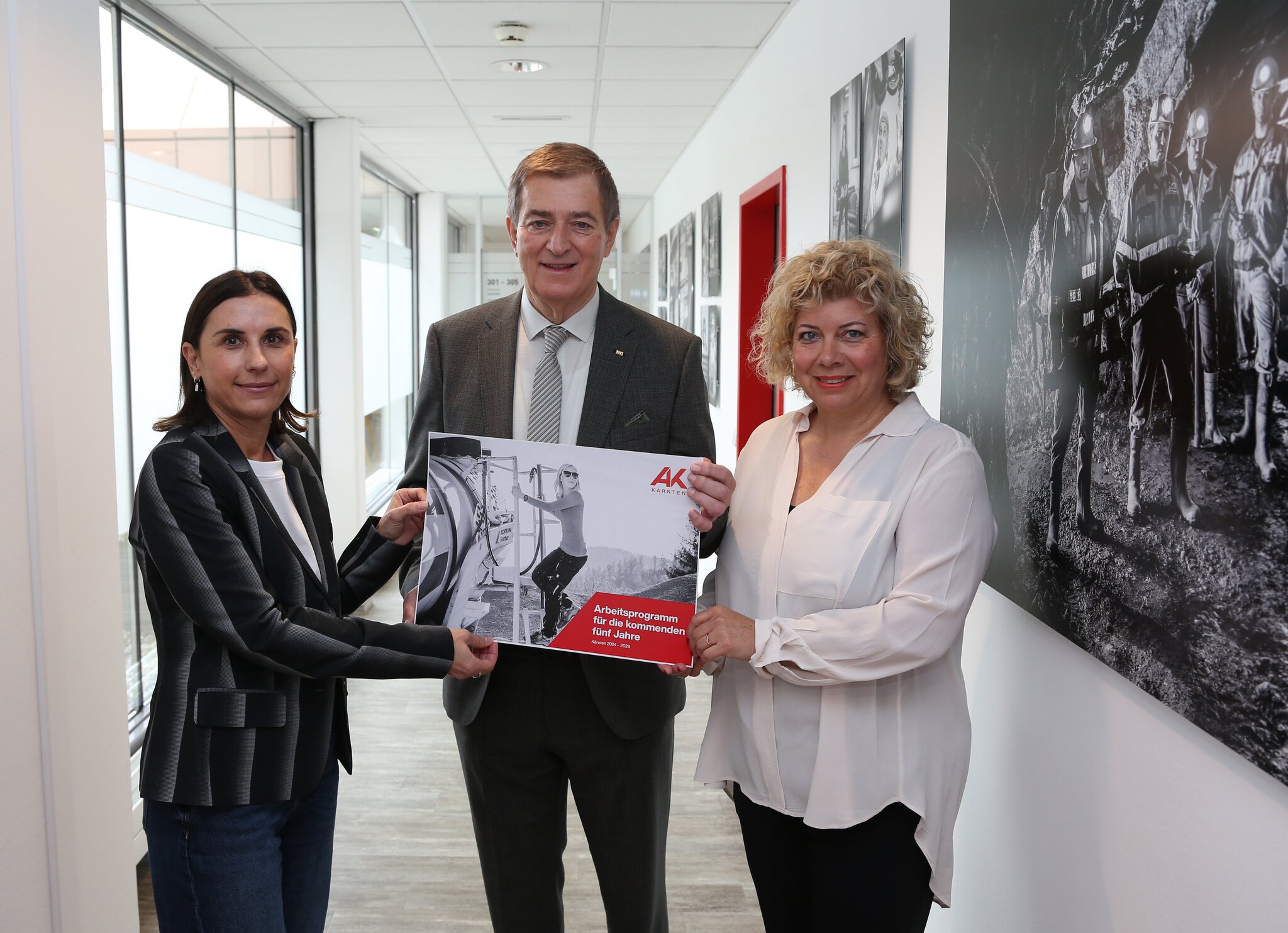 Das neue AK-Programm: Goach: "Habe gerade heute mit Mandl telefoniert ...