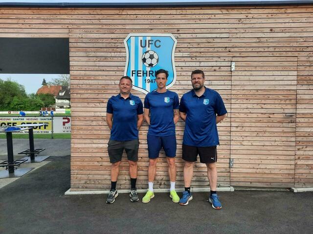 Kampf um Titel und gegen Abstieg: Spannung im Finale der ...